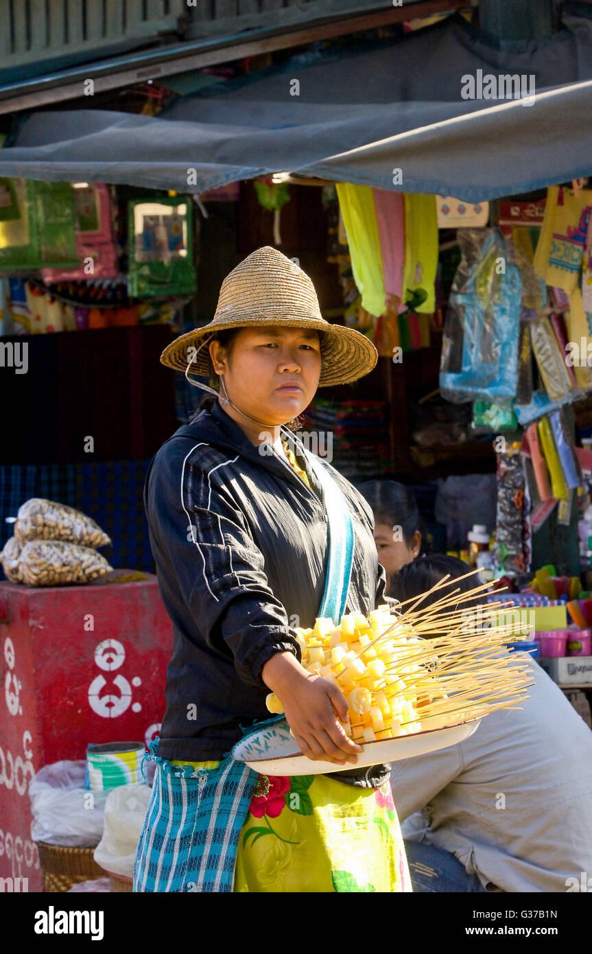 Asia, Middle East, Myanmar, Market Kengtung, women in traditional dress ...
