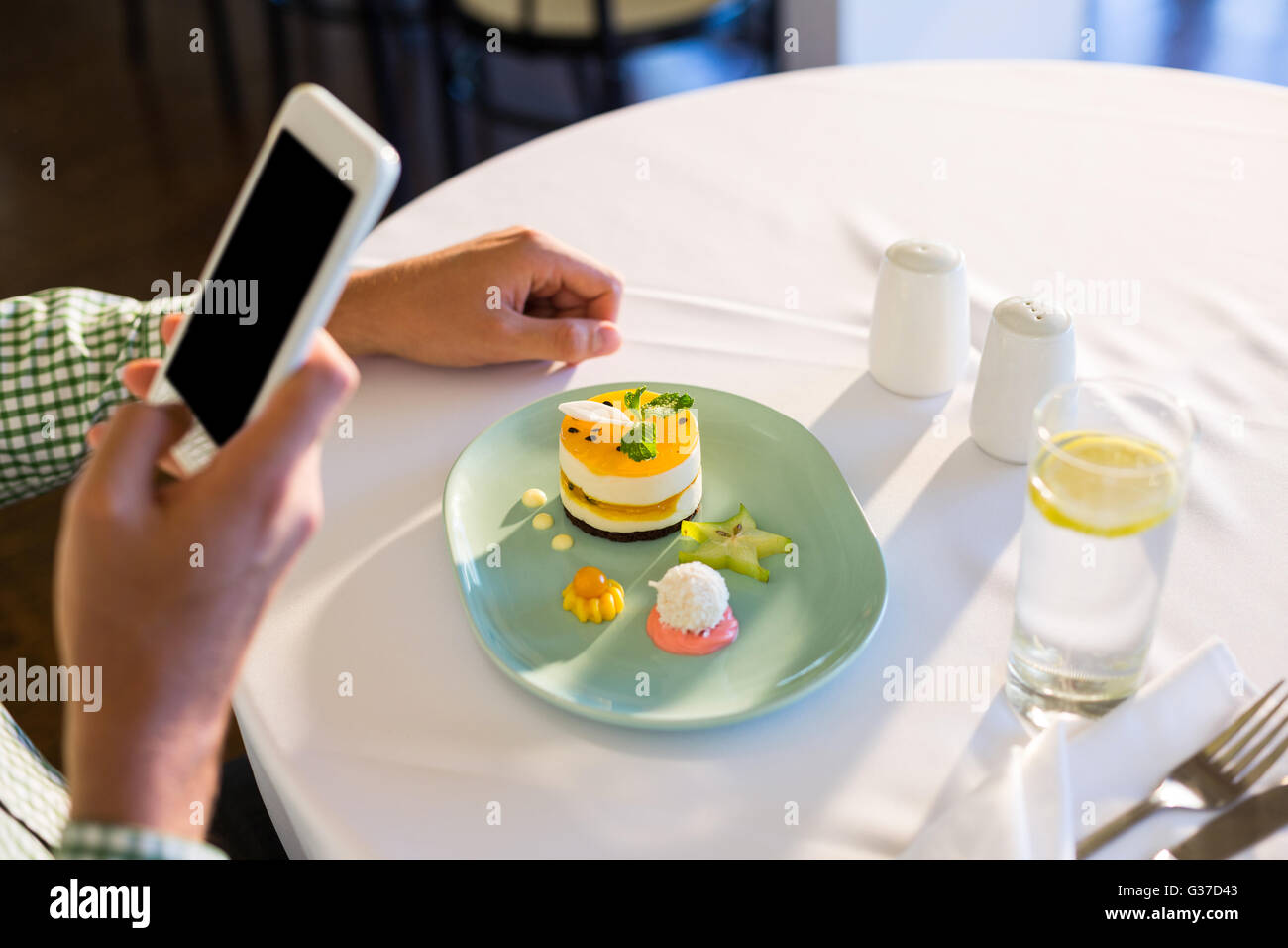 Mobile lunch table hi-res stock photography and images - Alamy