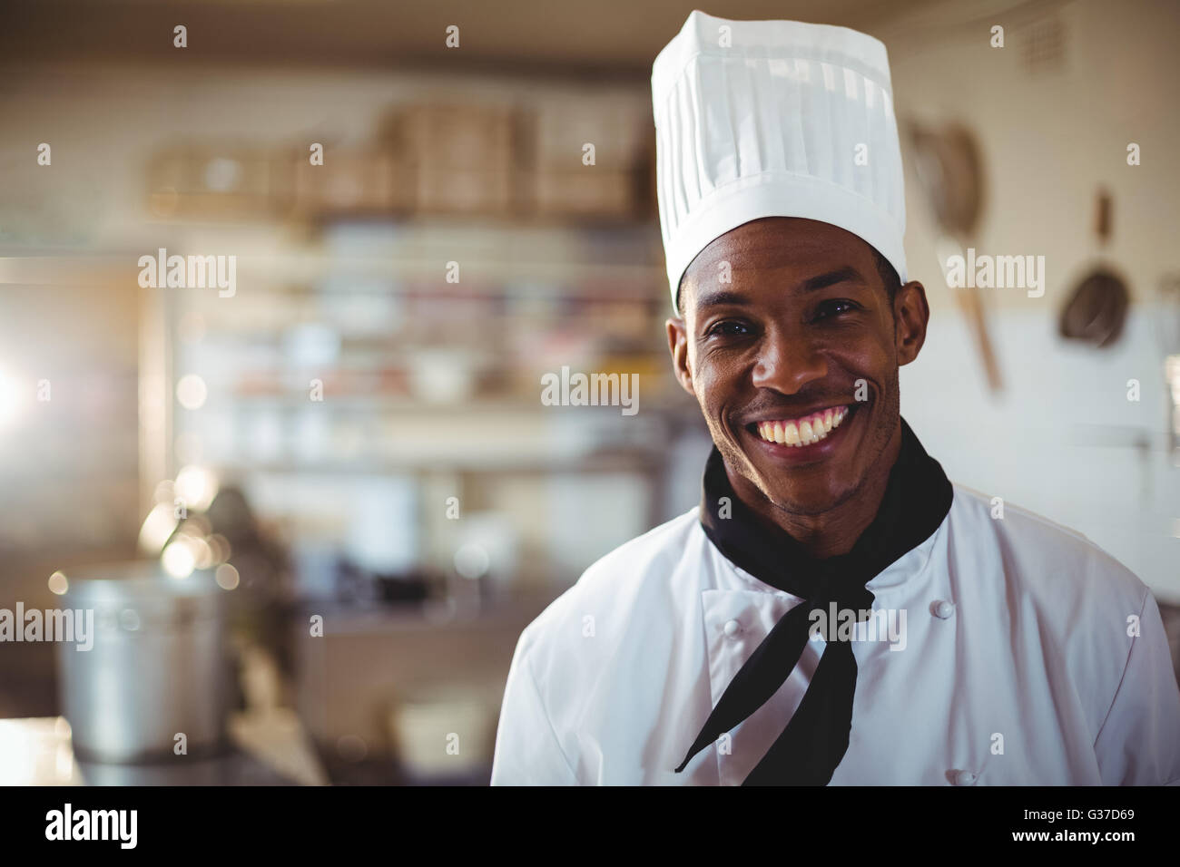 Portrait of smiling chef Stock Photo - Alamy