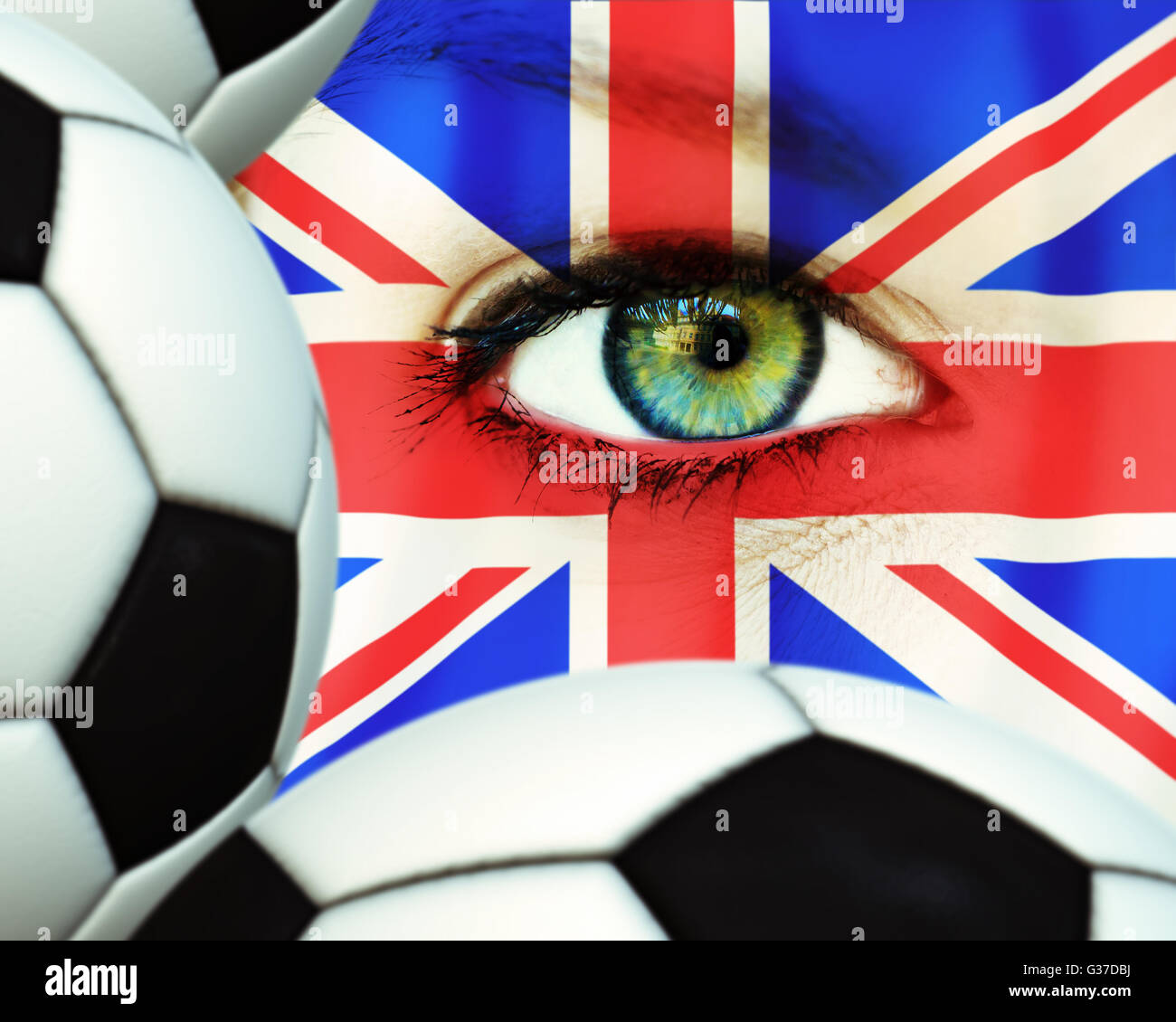 Female english soccer fan hi-res stock photography and images - Alamy