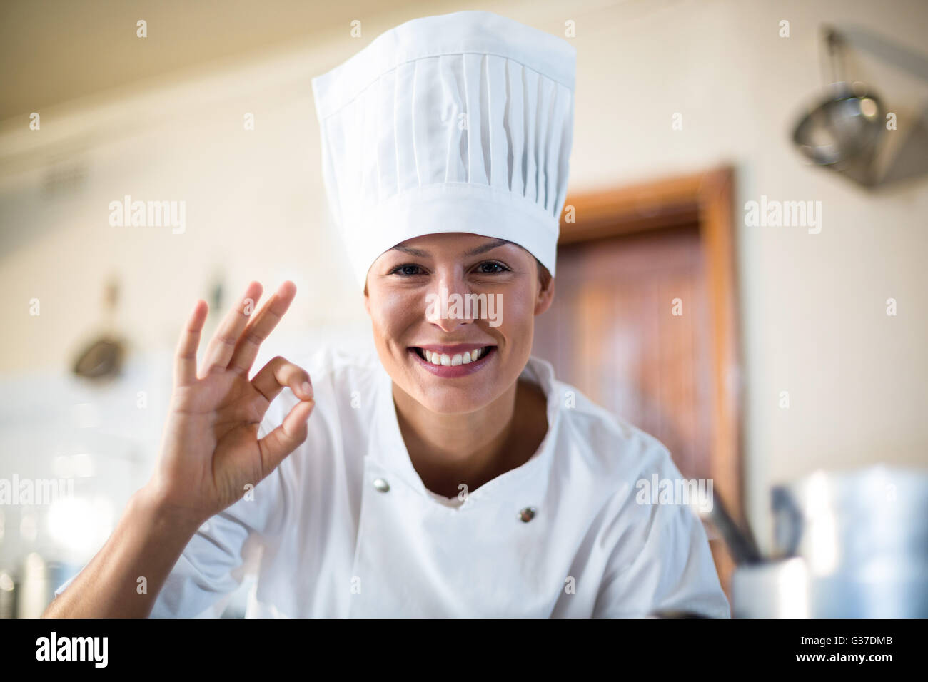 Ok sign hi-res stock photography and images - Alamy