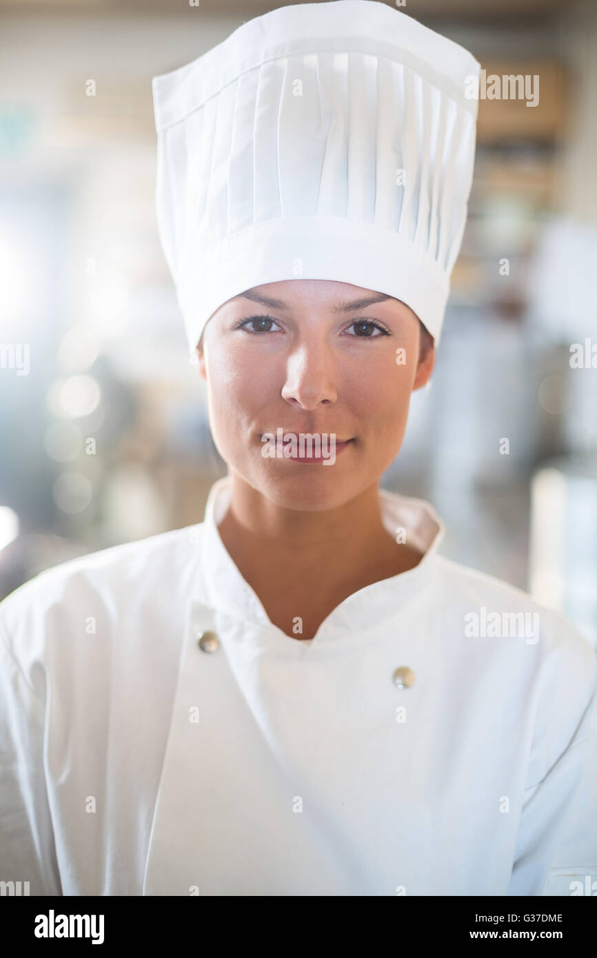 Portrait of confident female chef Stock Photo - Alamy