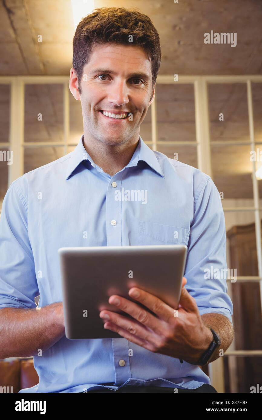 Man tablet business hi-res stock photography and images - Alamy