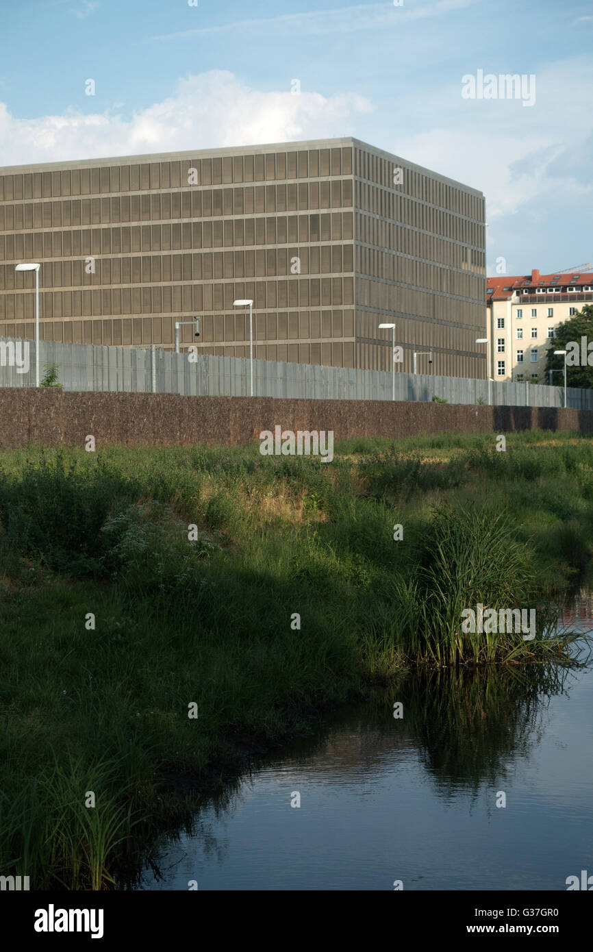 Headquarters of the bnd headquarters of the federal intelligence ...