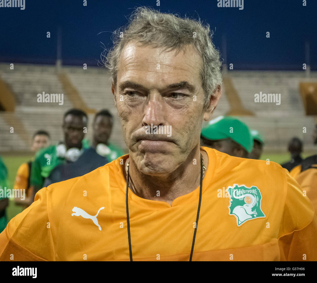 Ivory coast football coach hi-res stock photography and images - Alamy