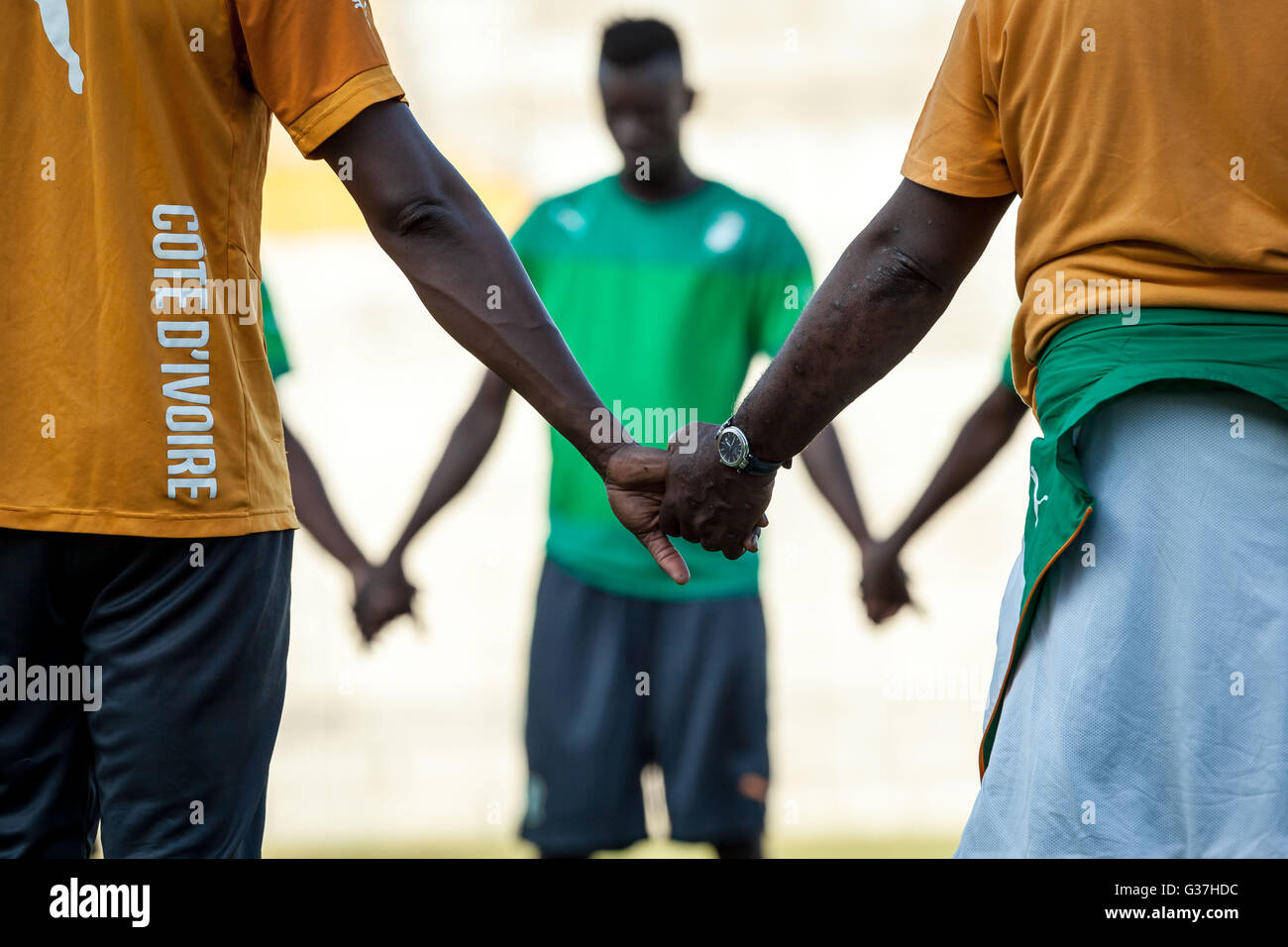 Prayers before and after training sessions by Ivory coast national ...
