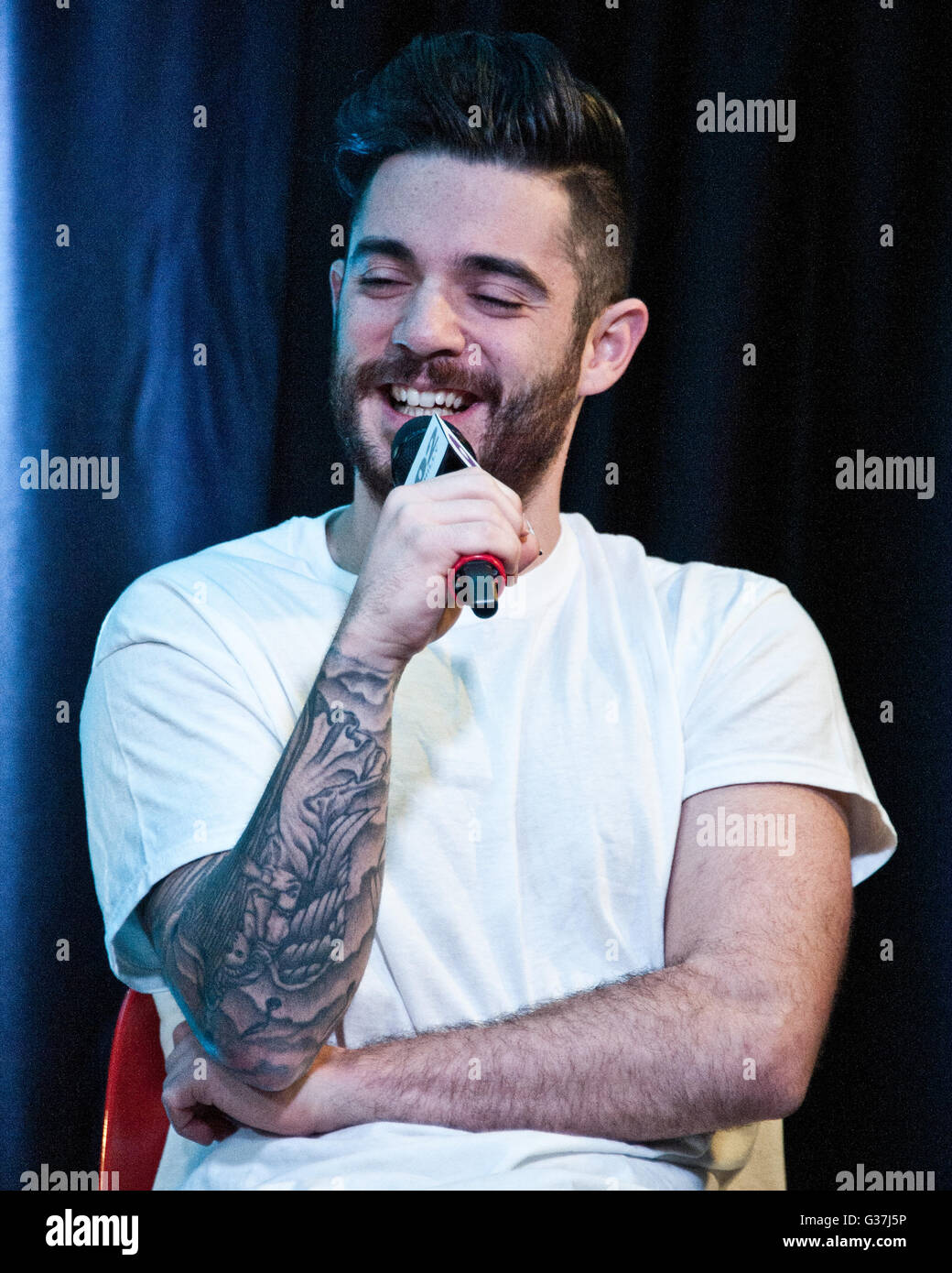 Jon bellion american hi-res stock photography and images - Alamy
