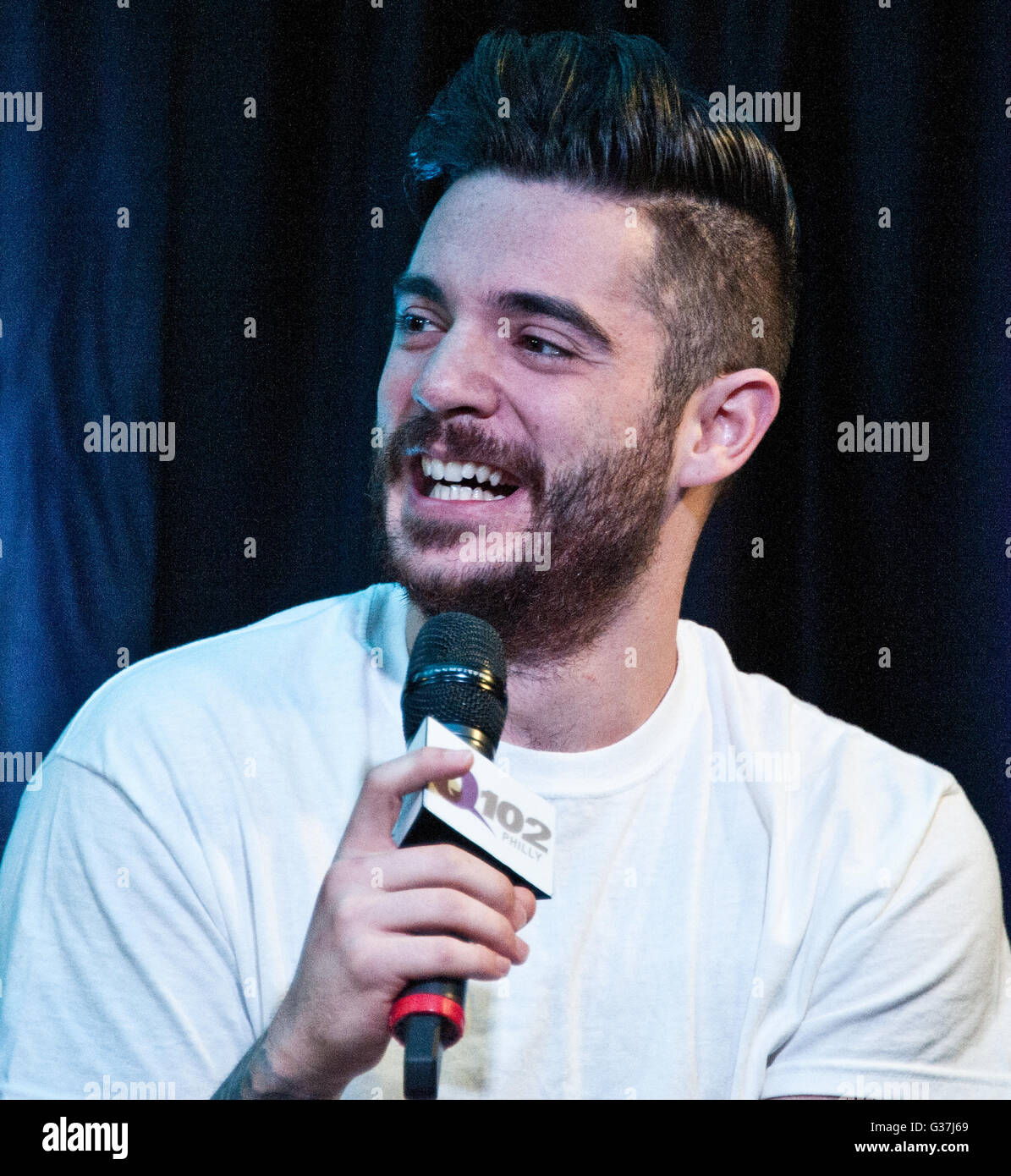 Jon bellion singer hi-res stock photography and images - Alamy