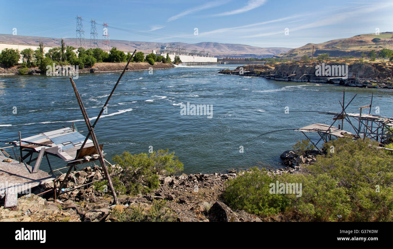 The Dalles Dam, Nez Perce Indian native fishing platforms, Columbia ...