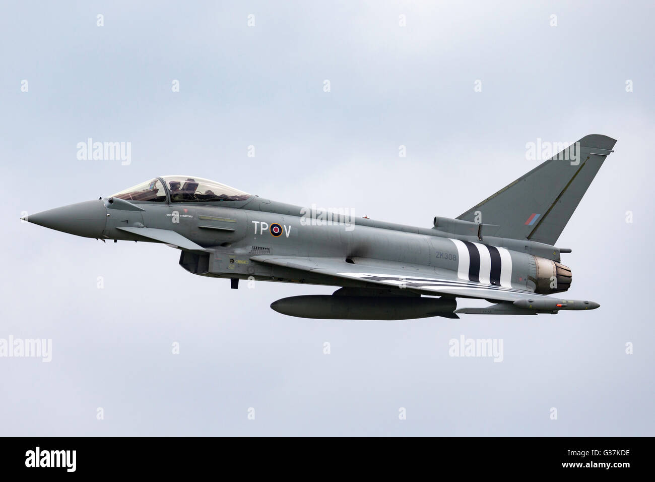 Scramble jet fighter hi-res stock photography and images - Alamy