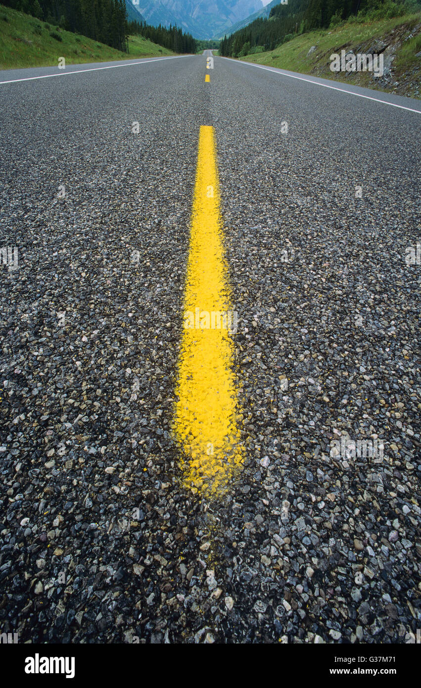 Center Line on a Highway Stock Photo - Alamy