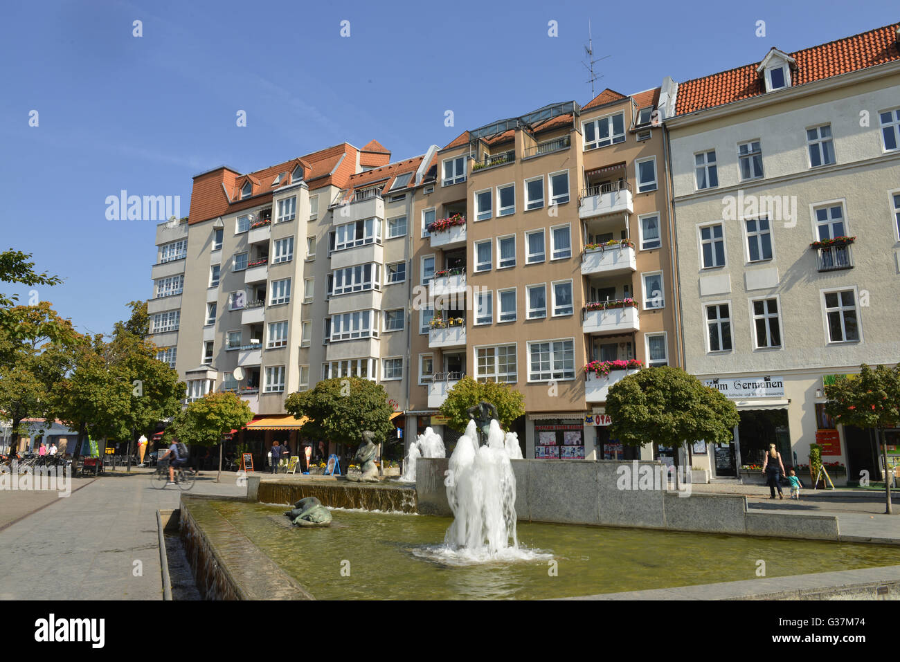 Franz neumann platz hi-res stock photography and images - Alamy