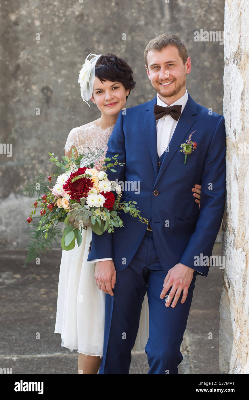 young couple just married people Stock Photo - Alamy