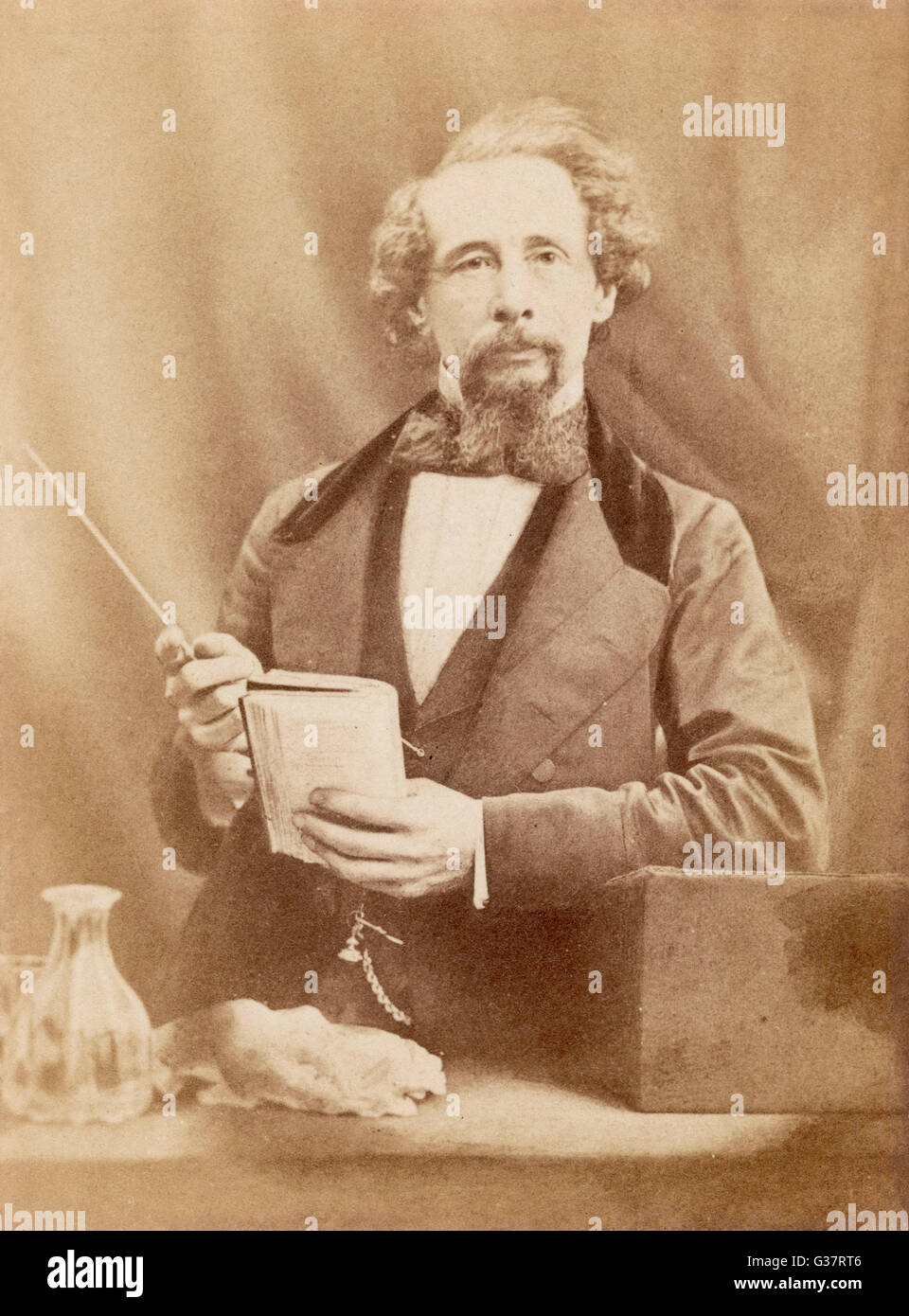 Charles Dickens English Writer High Resolution Stock Photography and ...