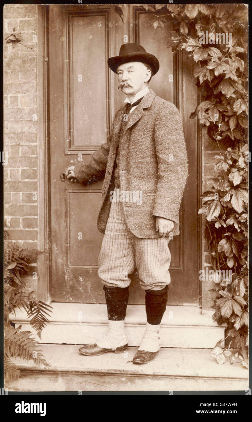 THOMAS HARDY writer, at his home at Max Gate, early 1920s Date: 1840 ...