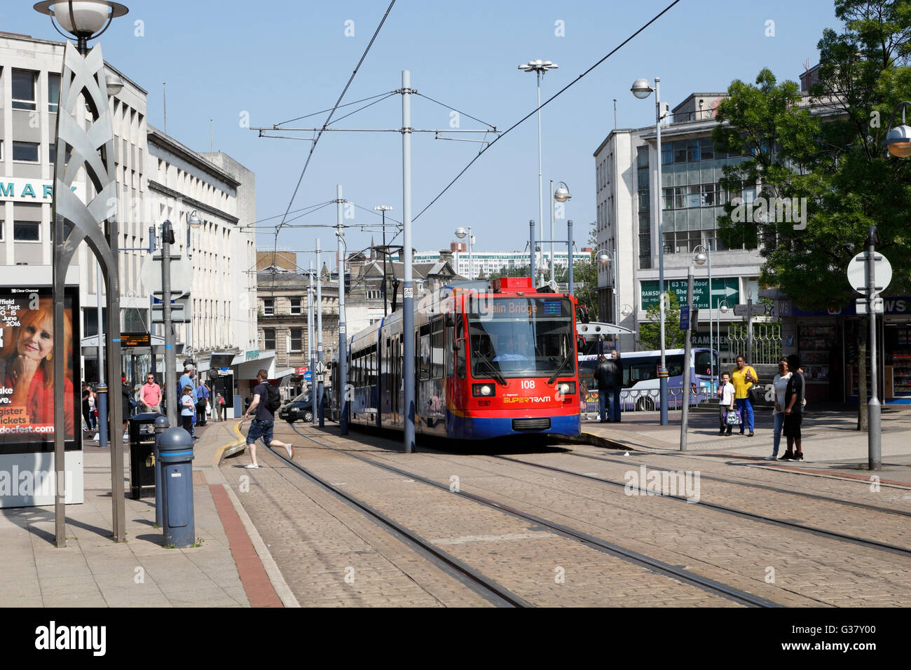 Sheffield City centre Supertram, England UK, Metro Urban transport ...