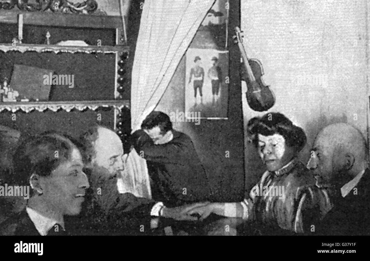 Paranormal: William S. Marriott demonstrates a flying fiddle Stock ...