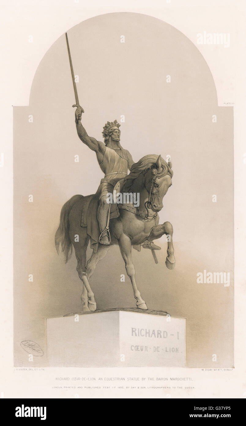 Statue of british king hi-res stock photography and images - Alamy