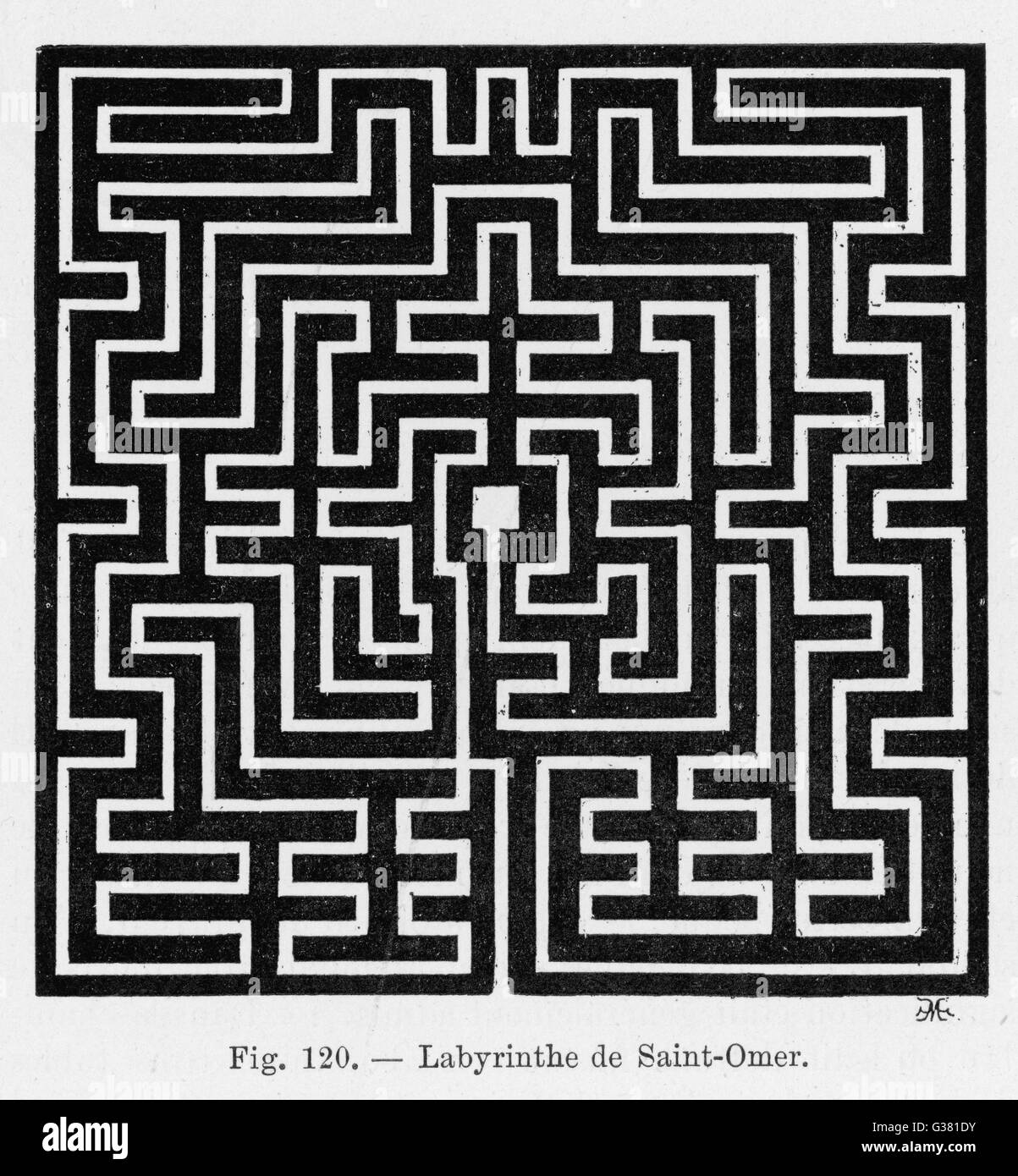 Square maze hi-res stock photography and images - Alamy