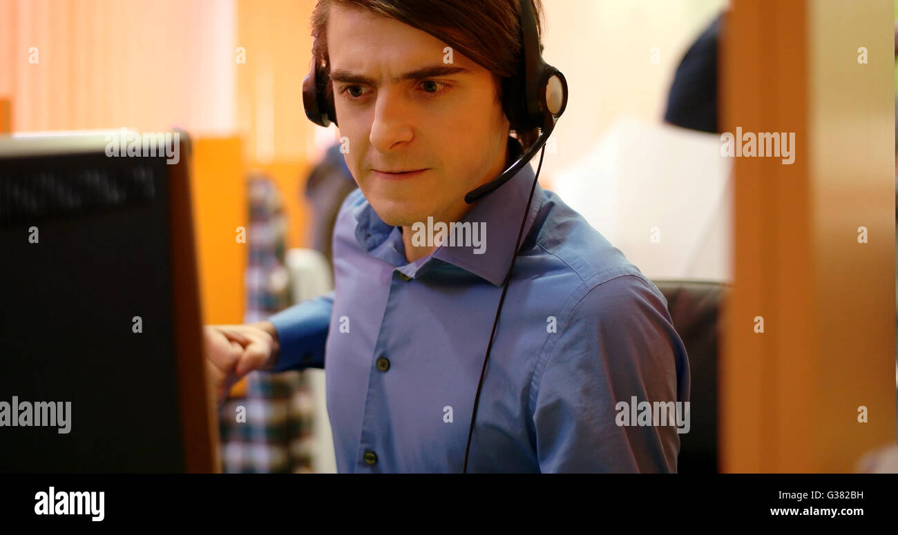 Angry call centre operator hi-res stock photography and images - Alamy