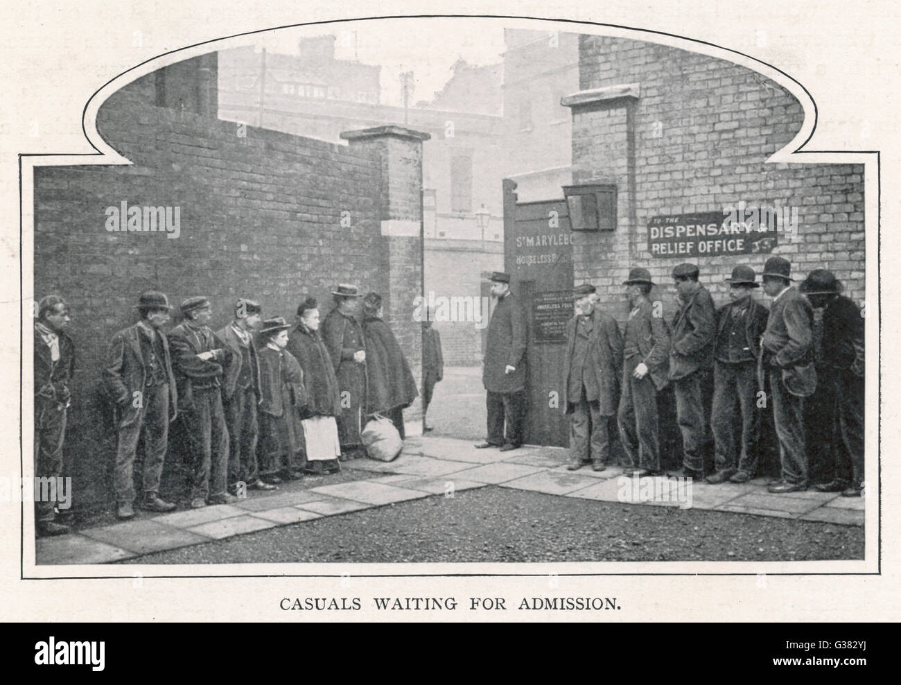 Poor homeless 1900 hi-res stock photography and images - Alamy