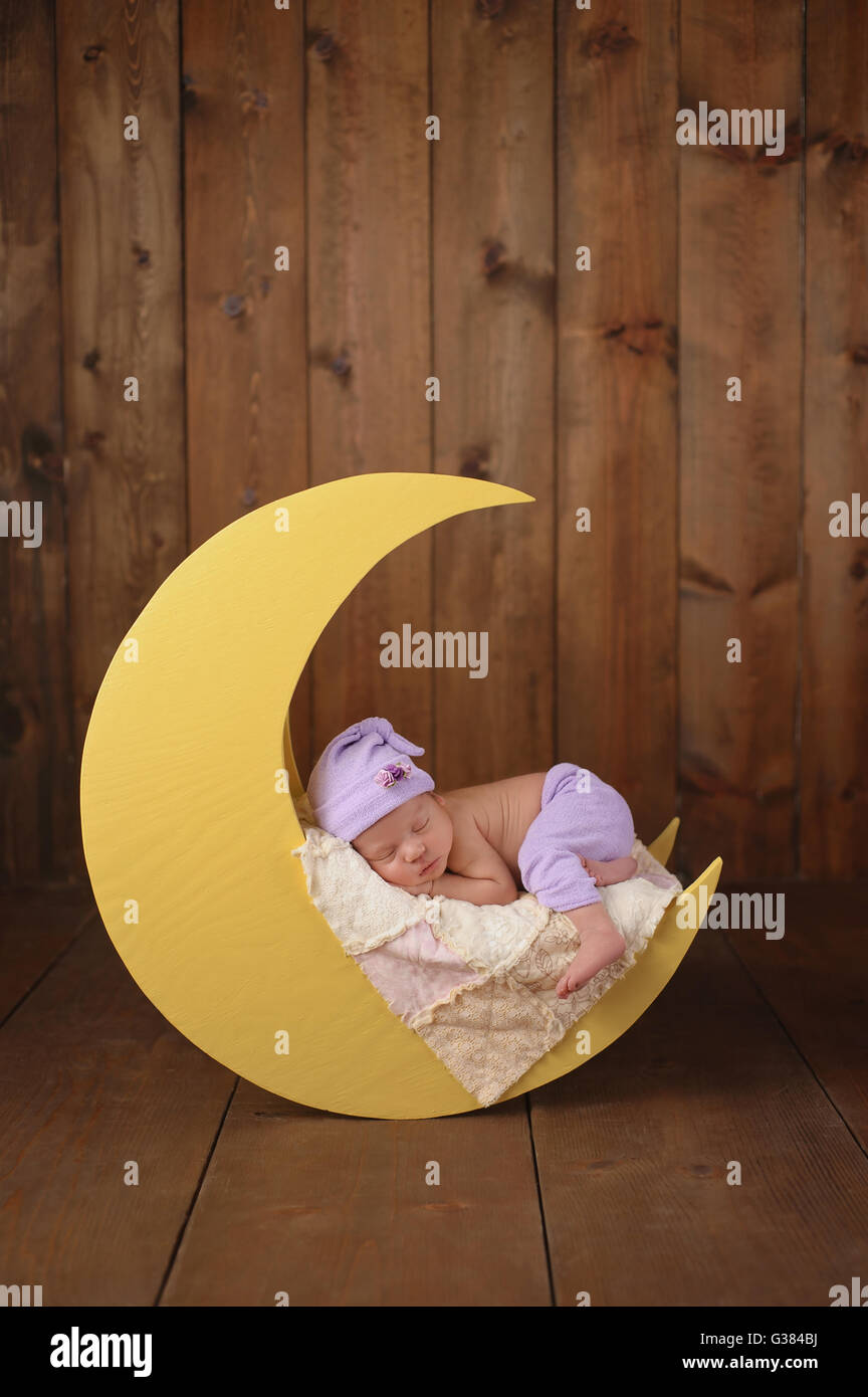 Hat wearing moon hi-res stock photography and images - Alamy