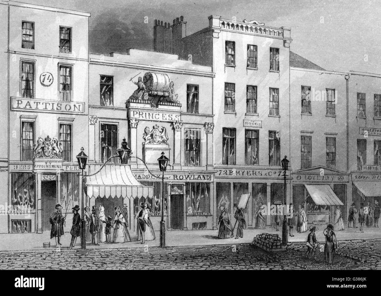 Theatre and london hi-res stock photography and images - Alamy