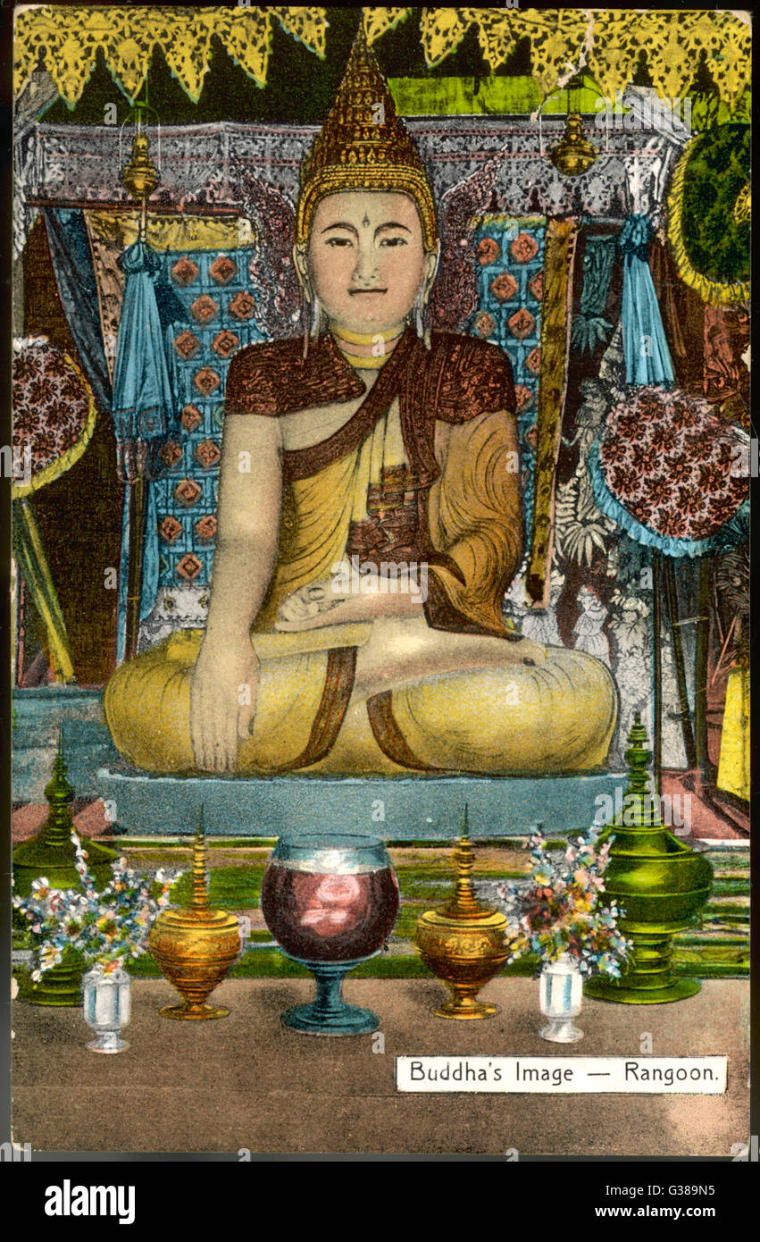 BUDDHA IMAGE, RANGOON Stock Photo - Alamy
