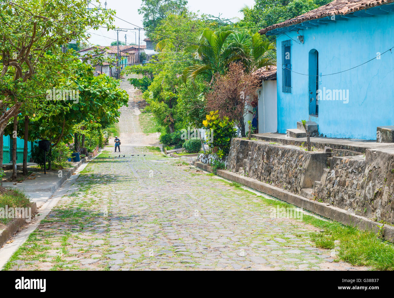 Street view of Suchitoto El Salvador Stock Photo - Alamy
