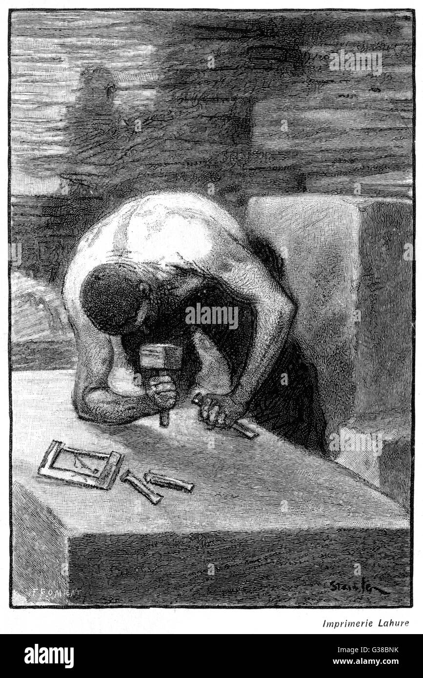 STONE MASON AT WORK Stock Photo - Alamy