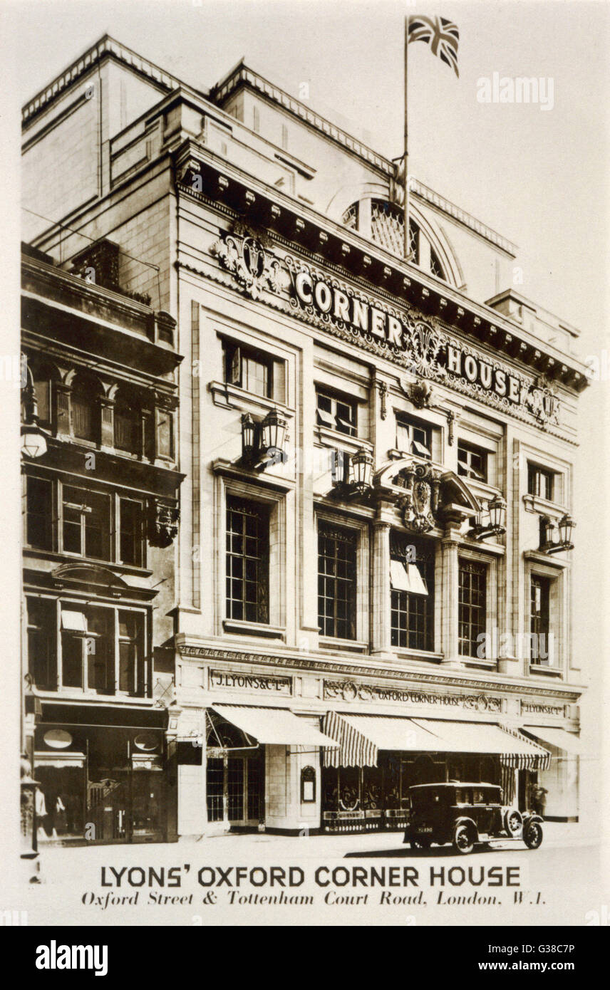 LYONS' CORNER HOUSE, OXFORD STREET Opened in 1923, the Oxford Street ...