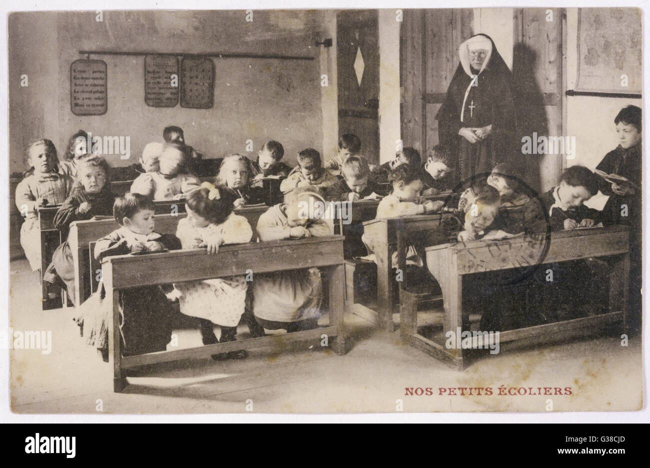 FRENCH PRIMARY SCHOOL Stock Photo - Alamy