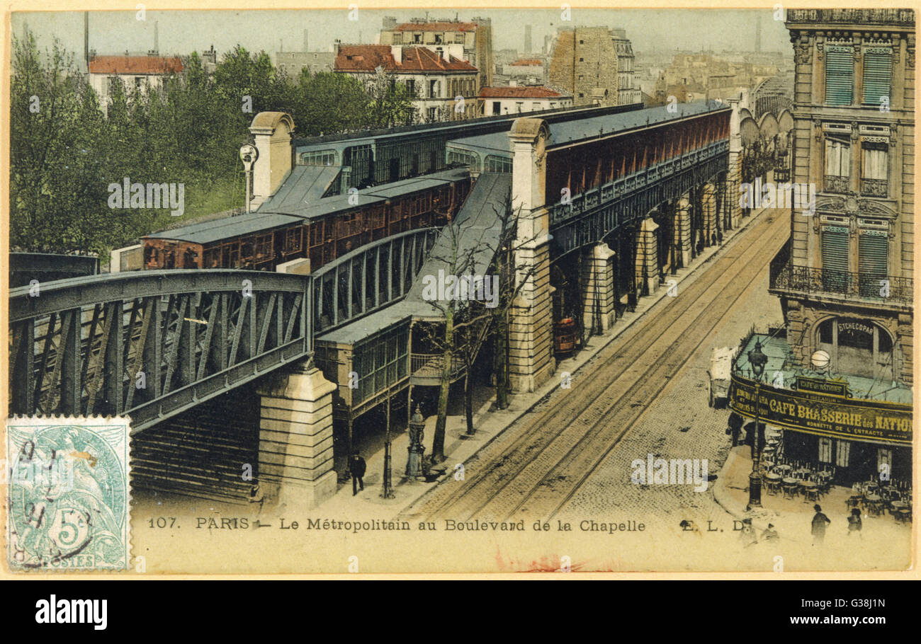 Paris metro overground hi-res stock photography and images - Alamy