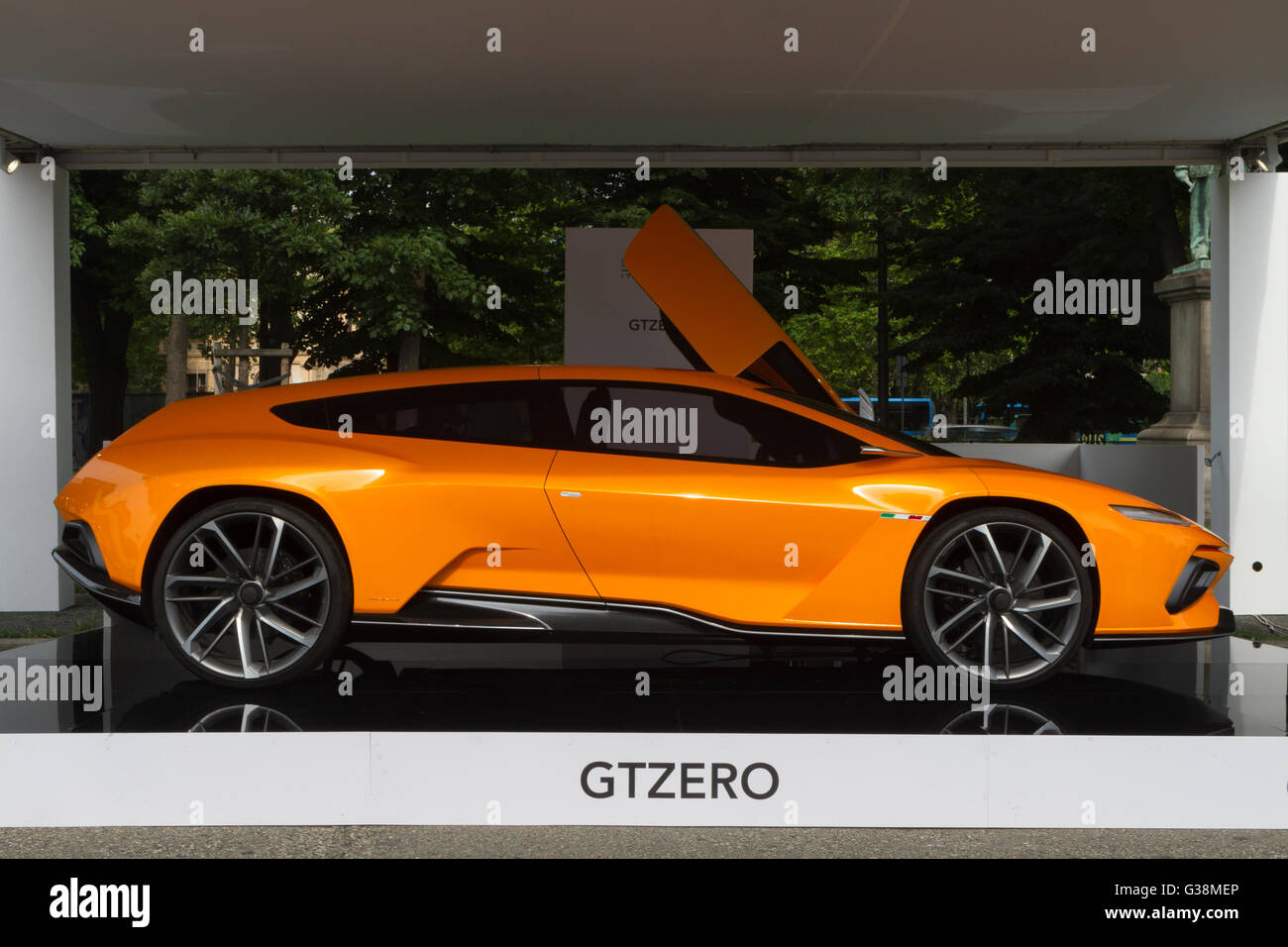 Giugiaro hi-res stock photography and images - Alamy