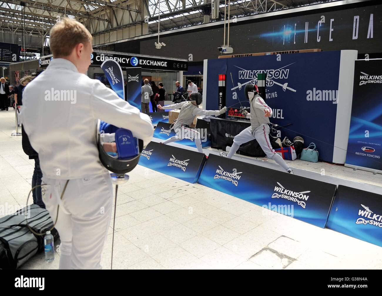 Event fencing hi-res stock photography and images - Alamy