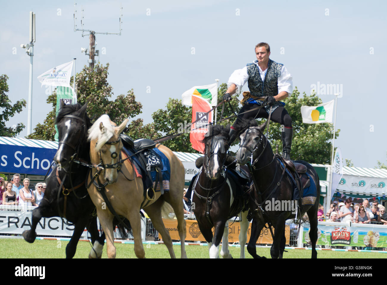 Ben atkinson stunt hi-res stock photography and images - Alamy