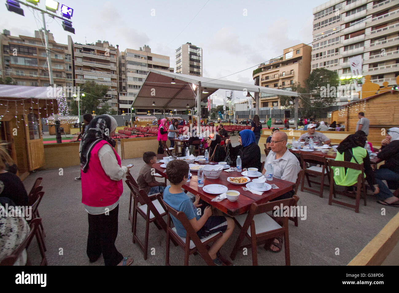 Beirut, Lebanon. 9th June, 2016. Devout Muslim families prepare to end ...