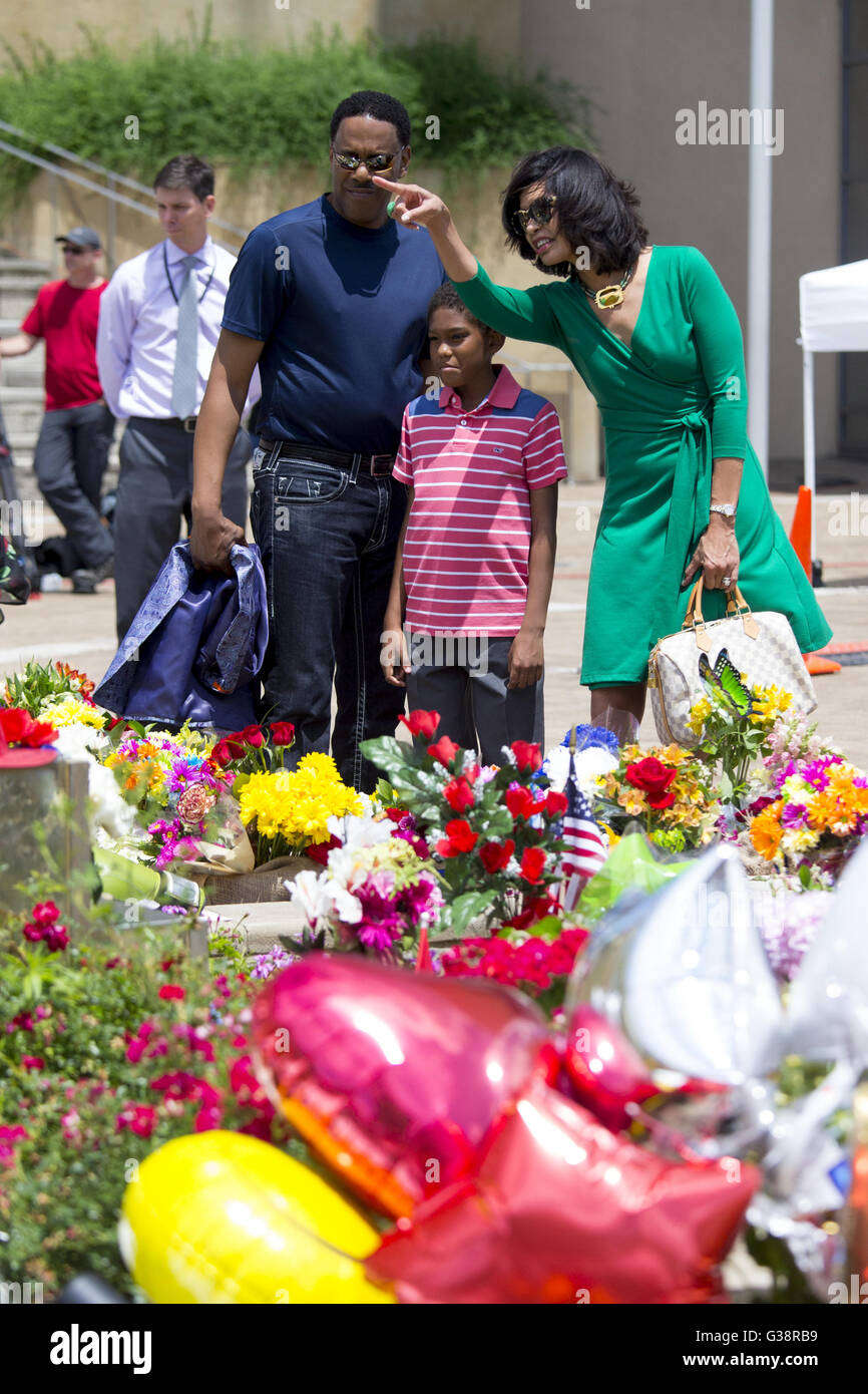 Friday June 05 High Resolution Stock Photography and Images - Alamy