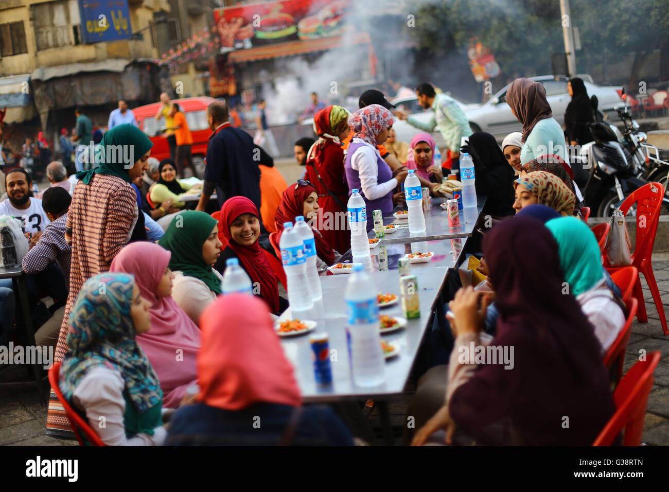 Egypt breaking news hi-res stock photography and images - Alamy