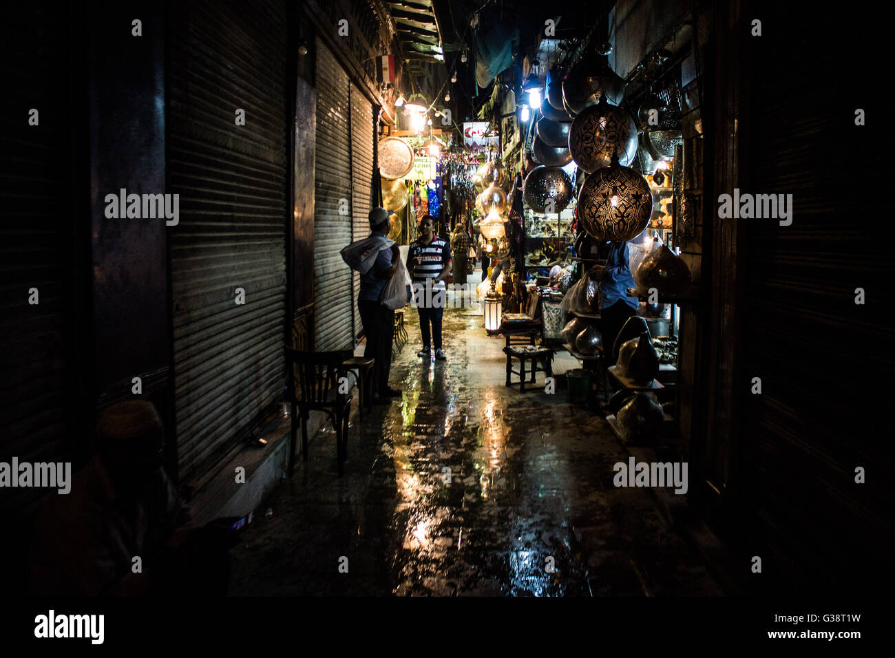 Cairo, Egypt. 9th June, 2016. Lanterns lights filled the streets of ...