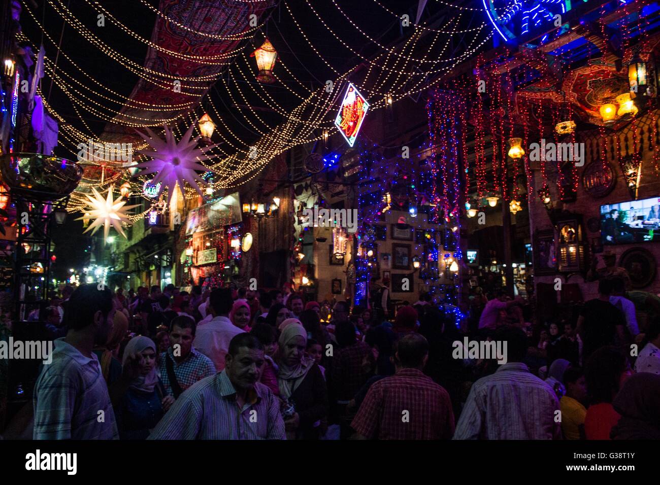 Cairo, Egypt. 9th June, 2016. Lanterns lights filled the streets of ...