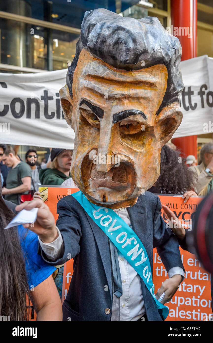 Puppet governor hi-res stock photography and images - Alamy