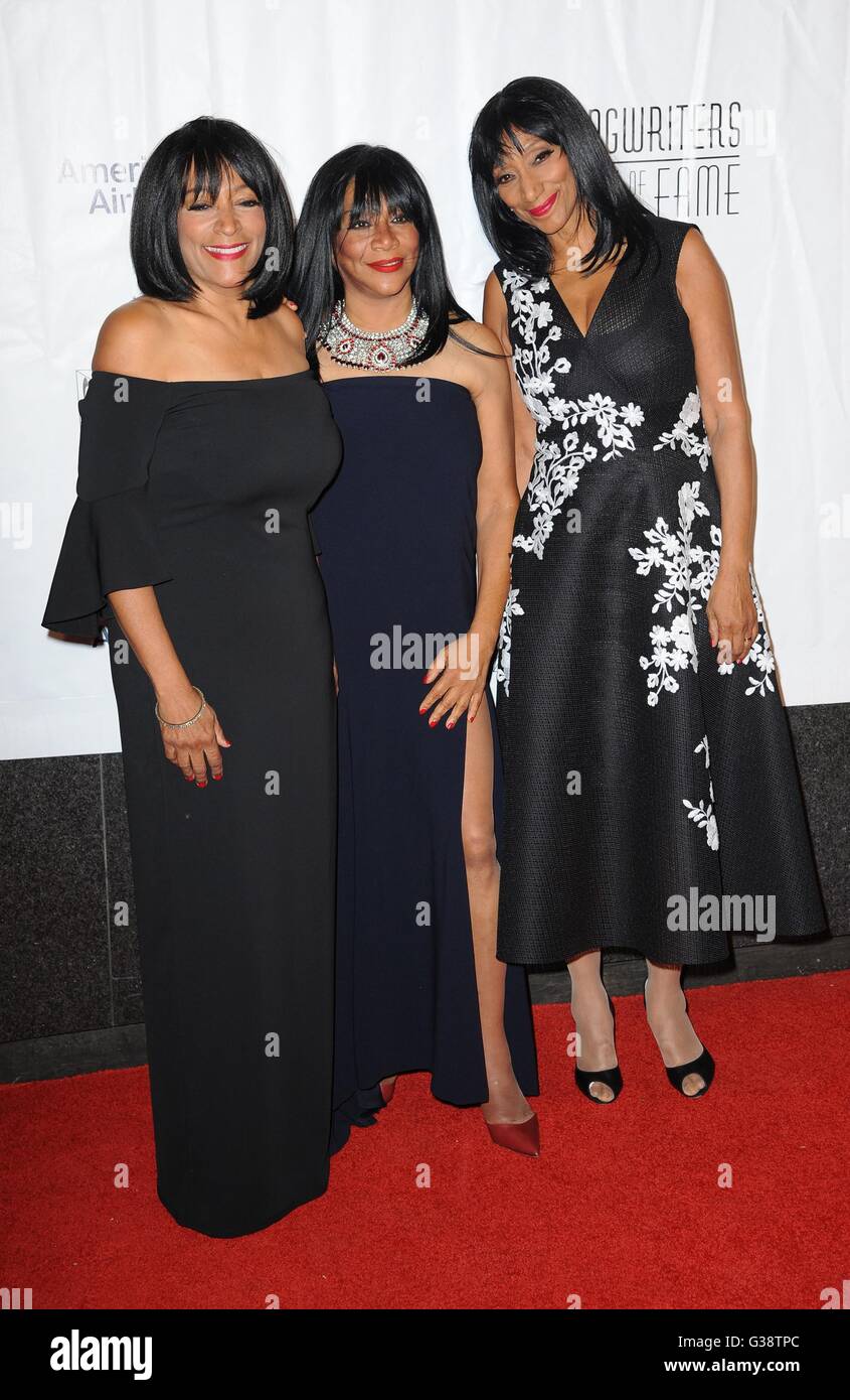 New York, NY, USA. 9th June, 2016. Kim Sledge, Joni Sledge, Debbie ...