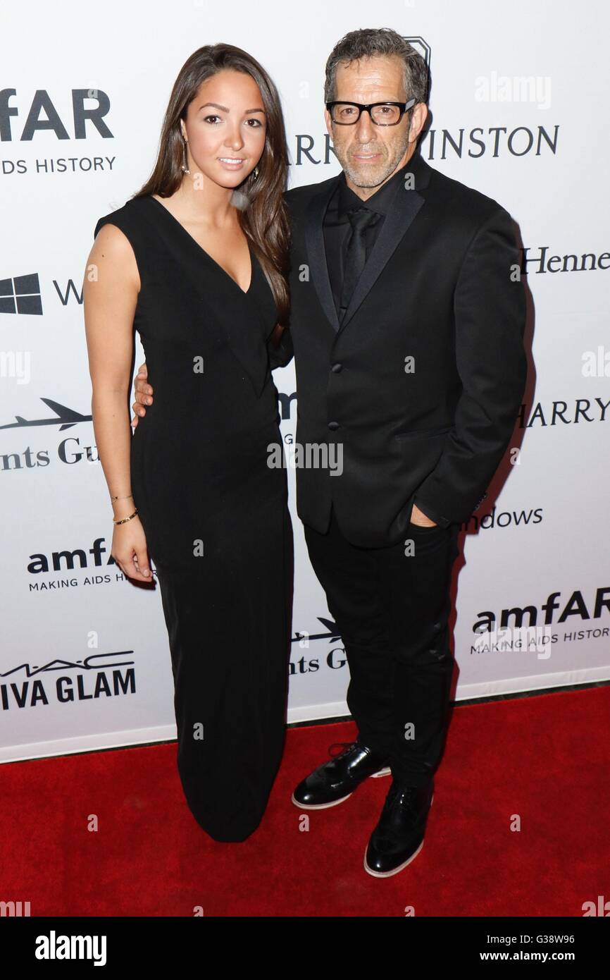 New York, NY, USA. 9th June, 2016. Catie Cole, Kenneth Cole at arrivals ...