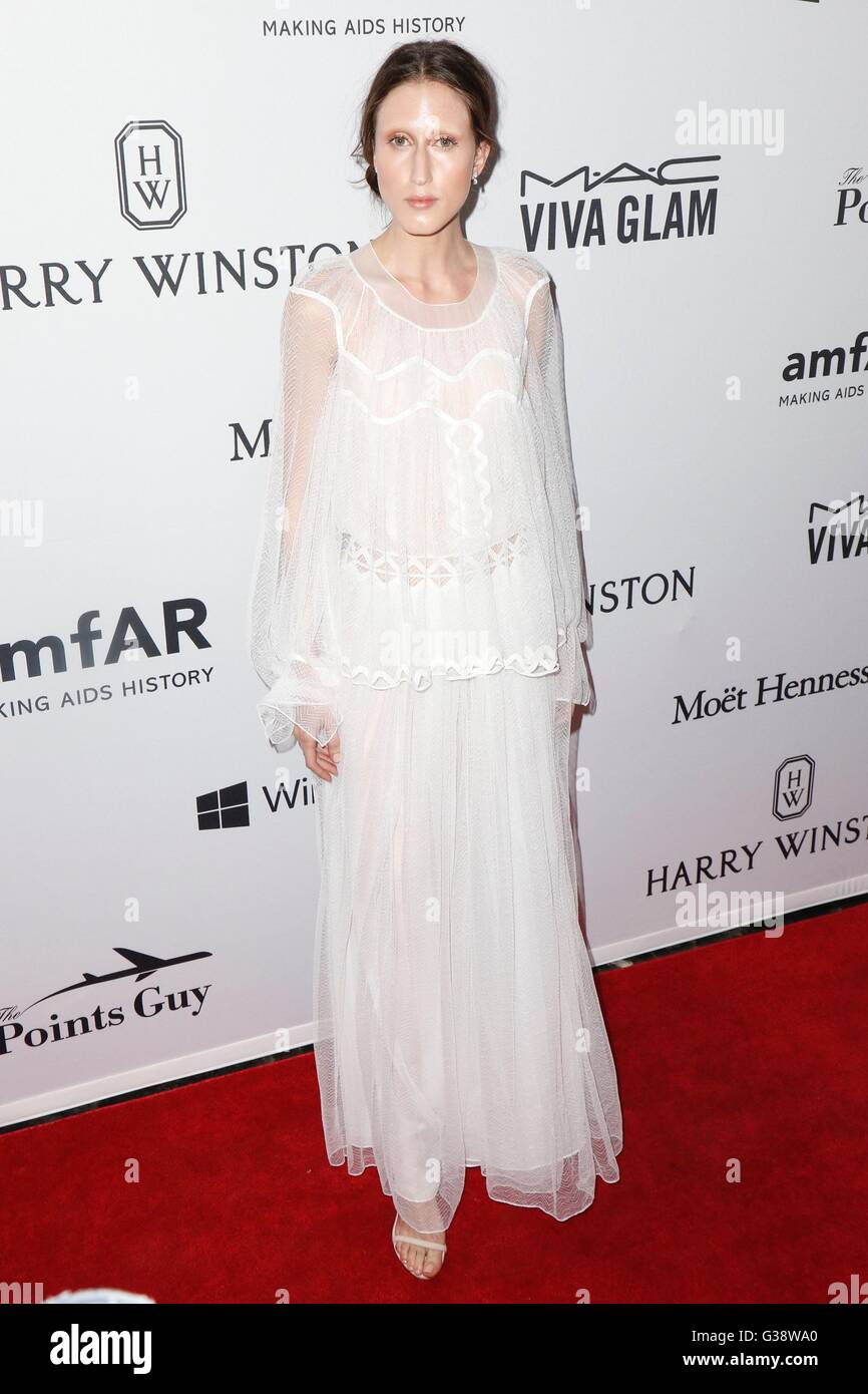 New York, NY, USA. 9th June, 2016. Anna Cleveland at arrivals for amfAR ...