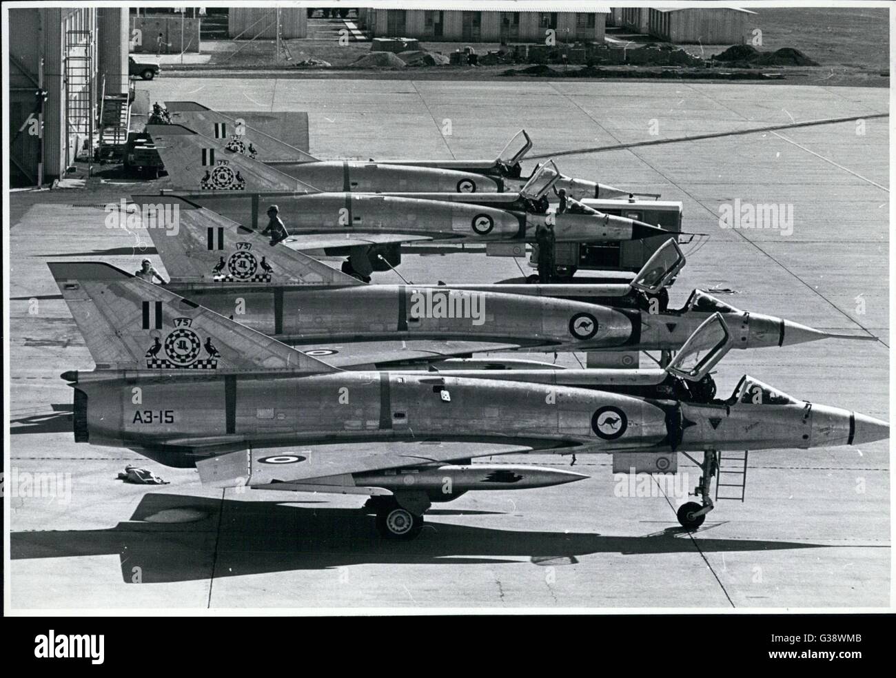 Black and white f15 hi-res stock photography and images - Alamy