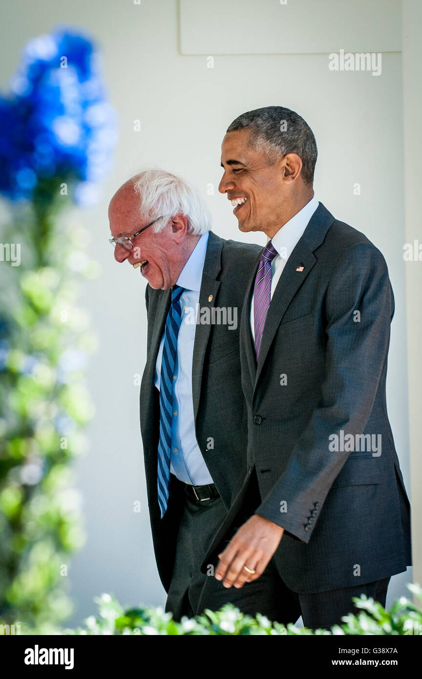 United States President Barack Obama and US Senator Bernie Sanders ...