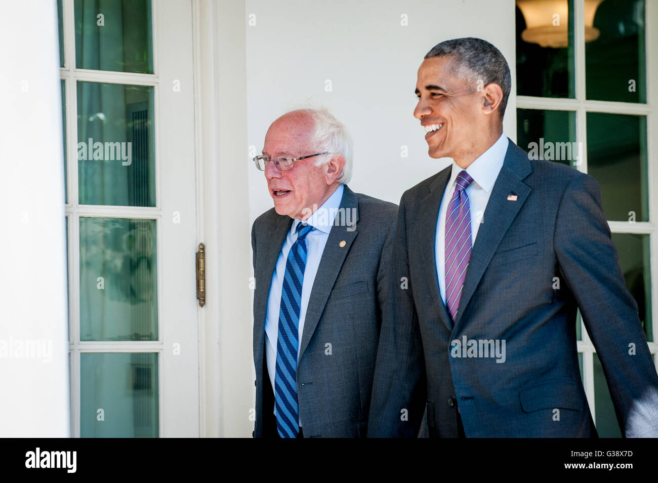 United States President Barack Obama and US Senator Bernie Sanders ...