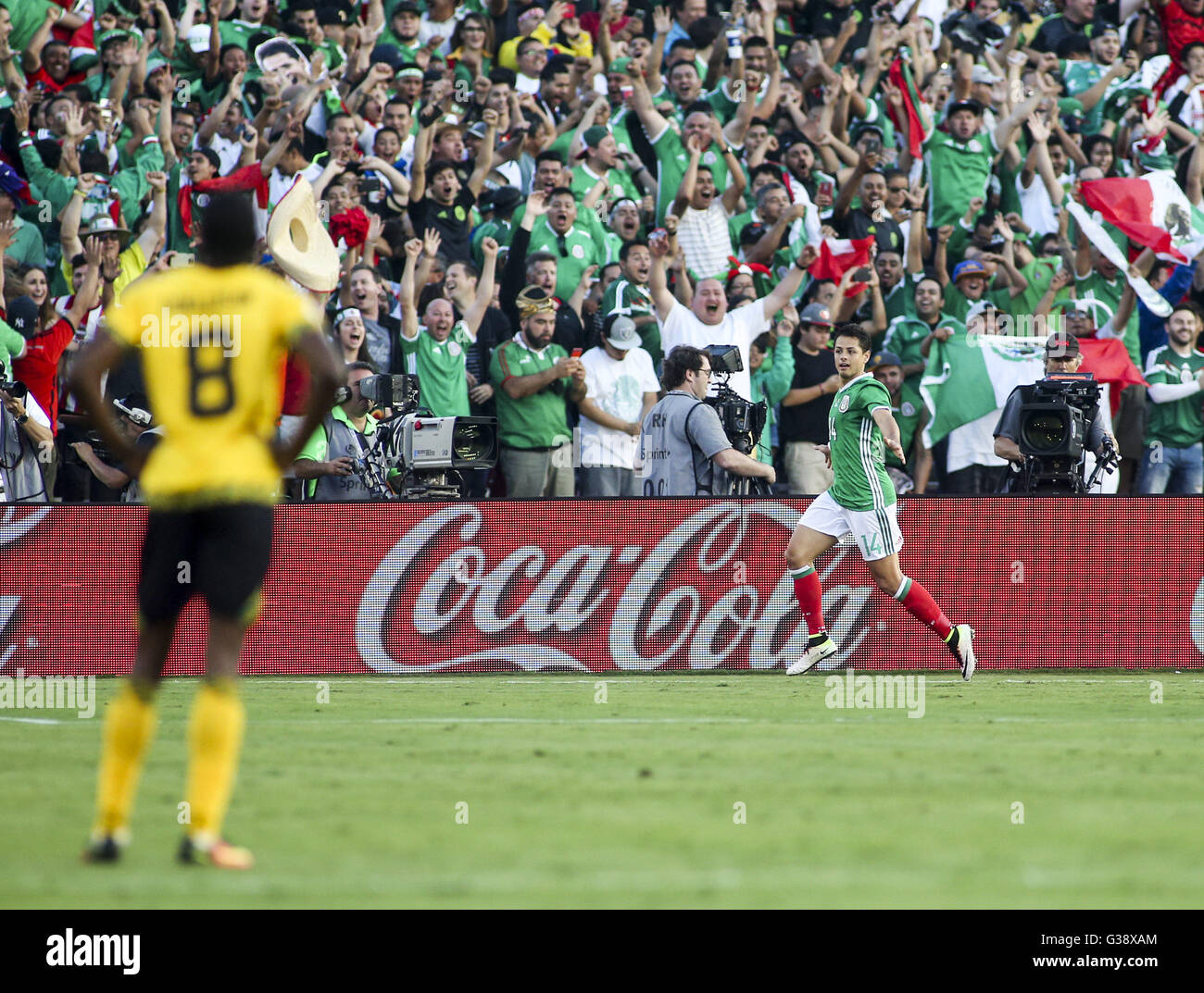 Chicharito goal hi-res stock photography and images - Alamy