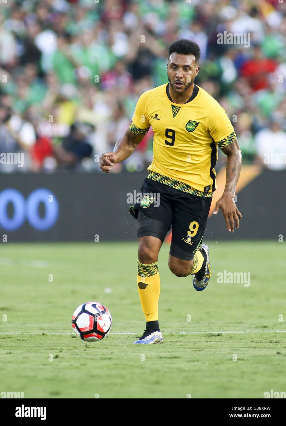 Giles barnes hi-res stock photography and images - Alamy